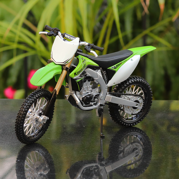 Maisto Kawasaki KX450F Green– Moto Central