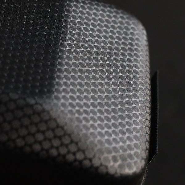 CARBONADO Cube (Black)– Moto Central