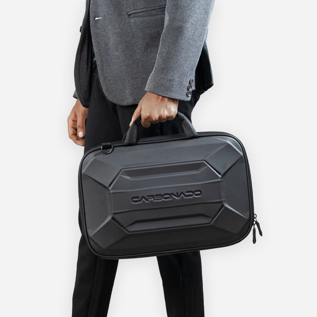 CARBONADO Tusk Laptop Case (Black)– Moto Central
