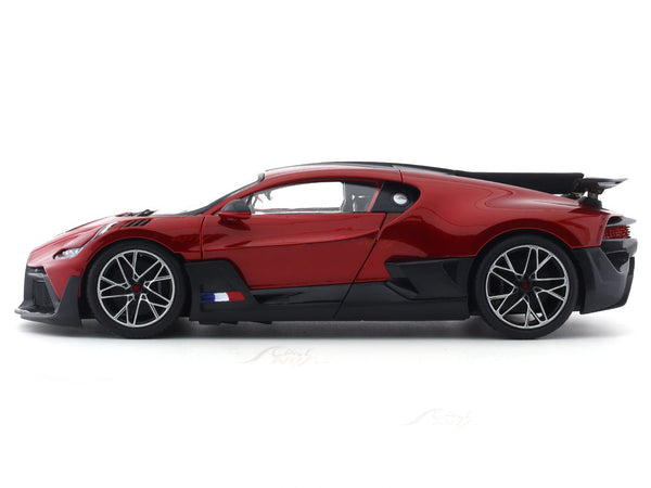 Bburago Bugatti Divo (Red)– Moto Central