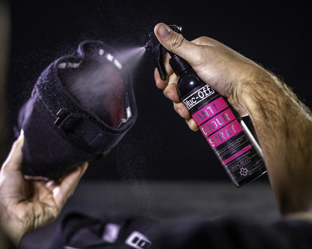 Muc Off Anti-Odour Spray 250ml– Moto Central